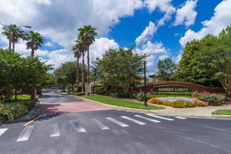 Sunset Lakes Villa Rentals in Kissimmee, Florida nr Disney